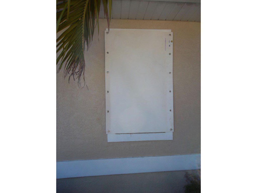 Hurricane Screens - Sun Control Aluminum & Remodeling